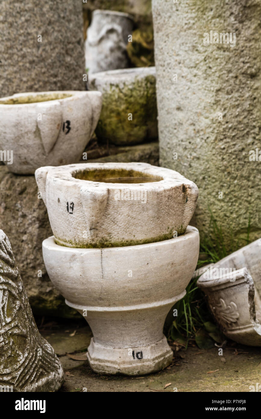 Detail of damaged ancient roman column hi-res stock photography and ...