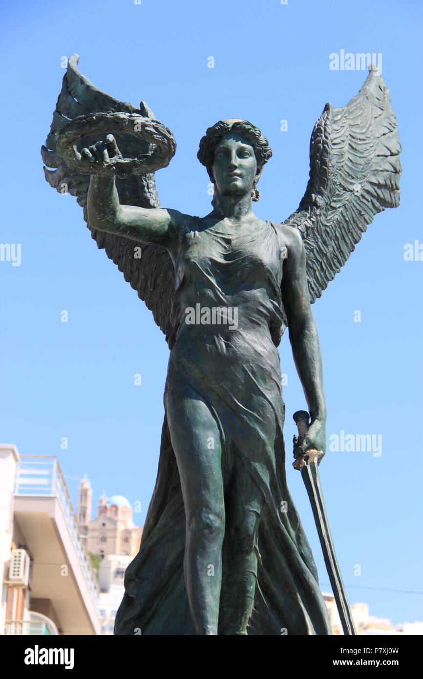 Statue commemorating the Greek Resistance during World War II situated ...