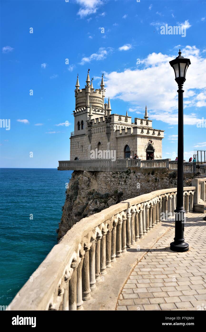 Castle swallow's nest. Crimea Stock Photo - Alamy