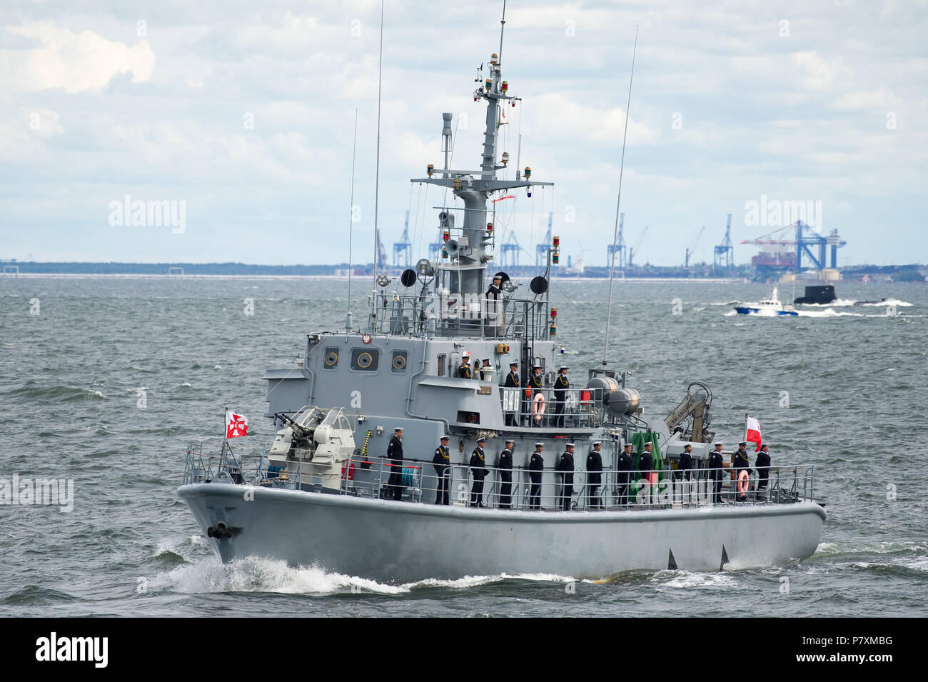 Polish Projekt 206FM-class minehunter ORP Czajka 524 during Naval ...