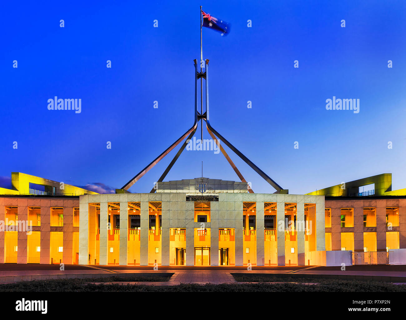 Tall flagpole hi-res stock photography and images - Alamy