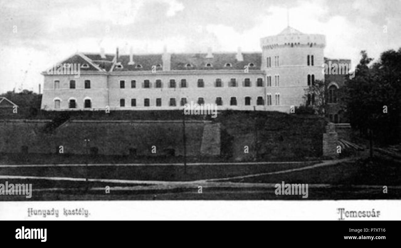 Huniade castle hi-res stock photography and images - Alamy