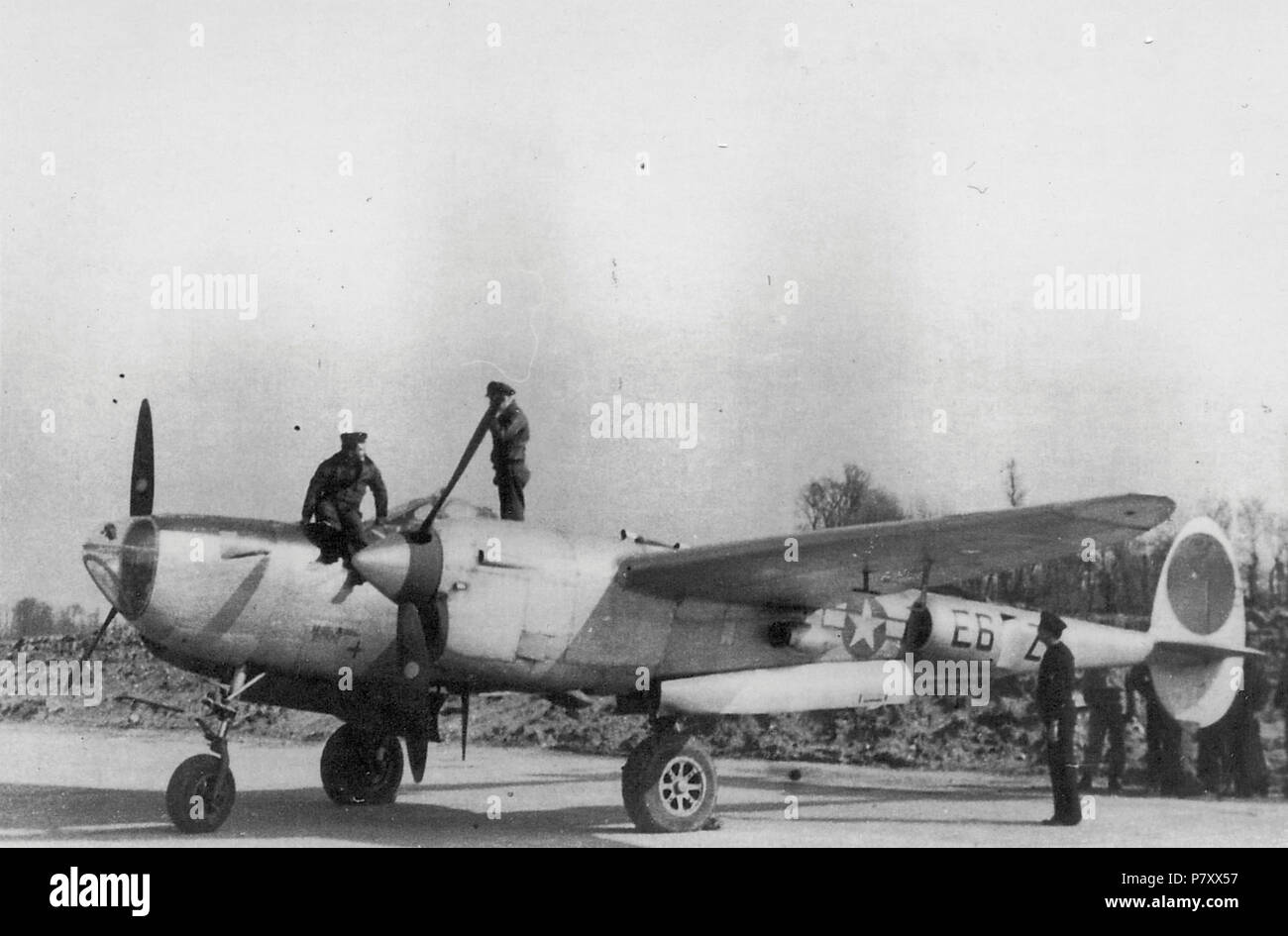 370th group hi-res stock photography and images - Alamy