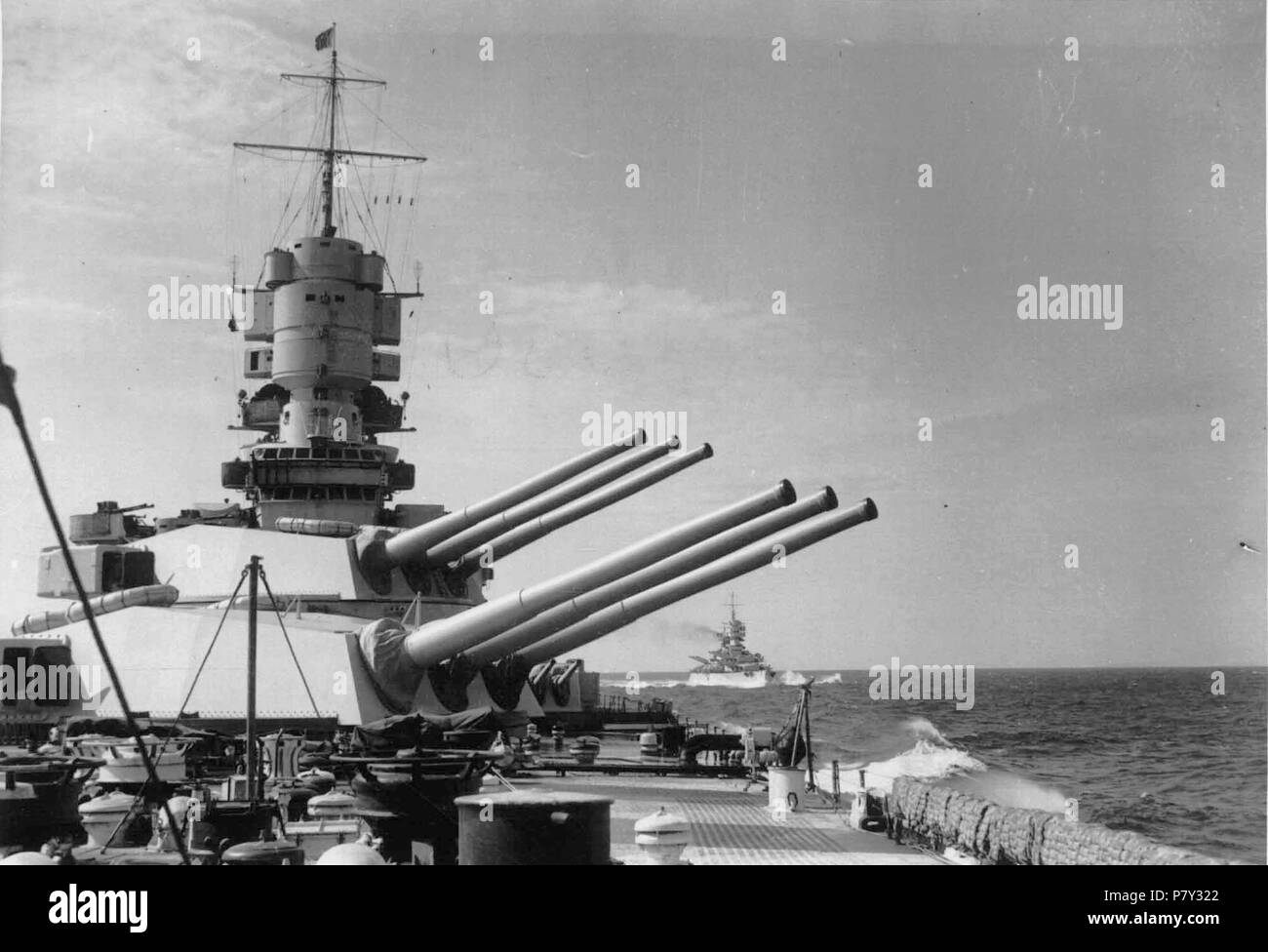Vittorio veneto battleship Black and White Stock Photos & Images - Alamy