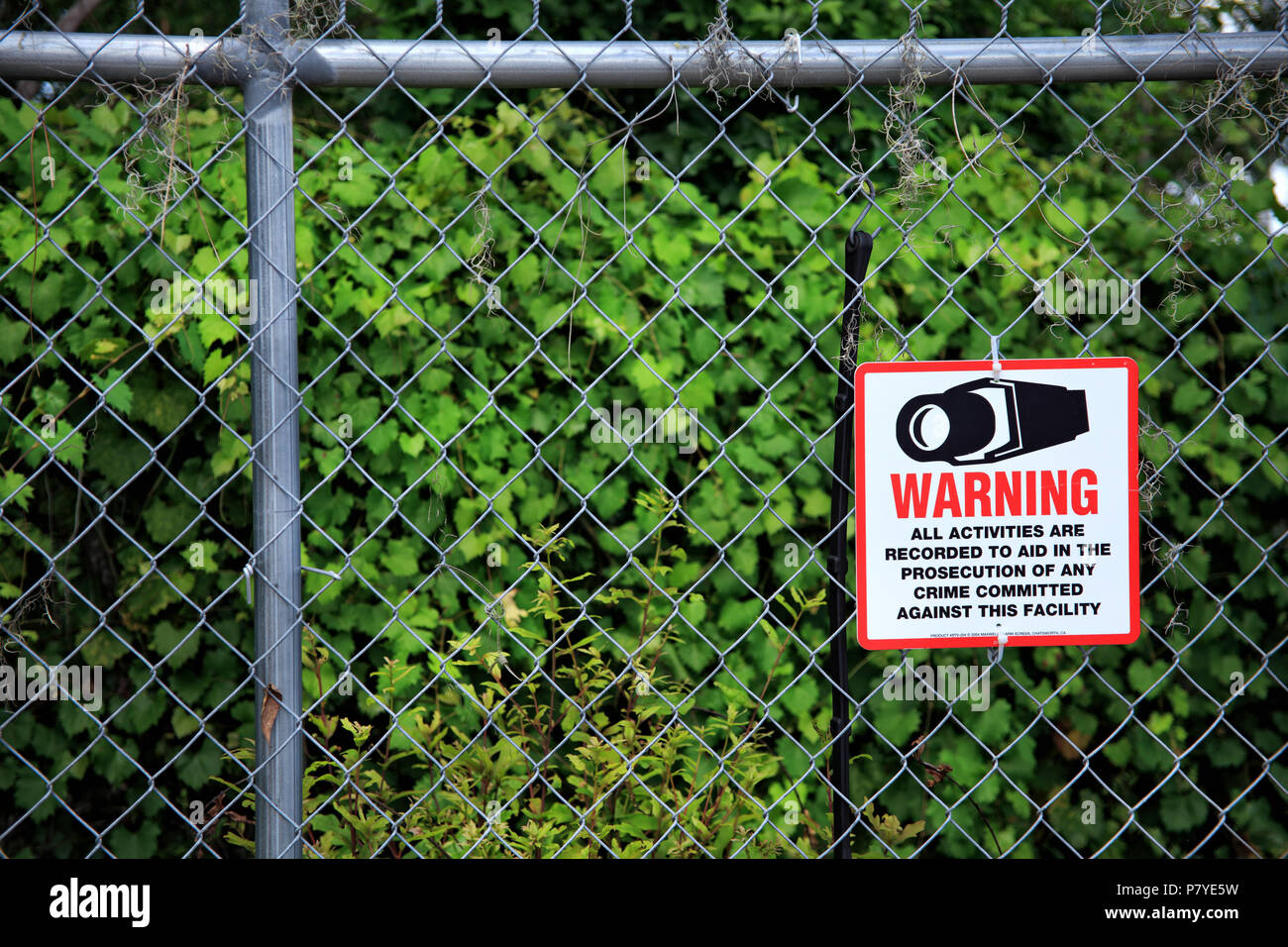 Prevent theft sign hi-res stock photography and images - Alamy