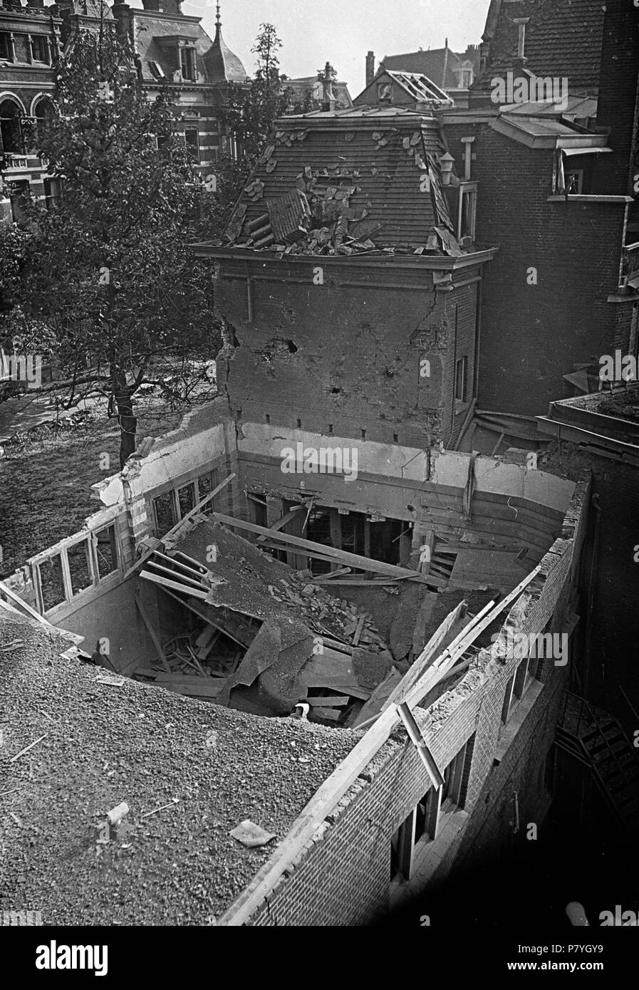 . Huizinga collectie V2 - NIOD - 216543. Nederlands: Foto uit de ...