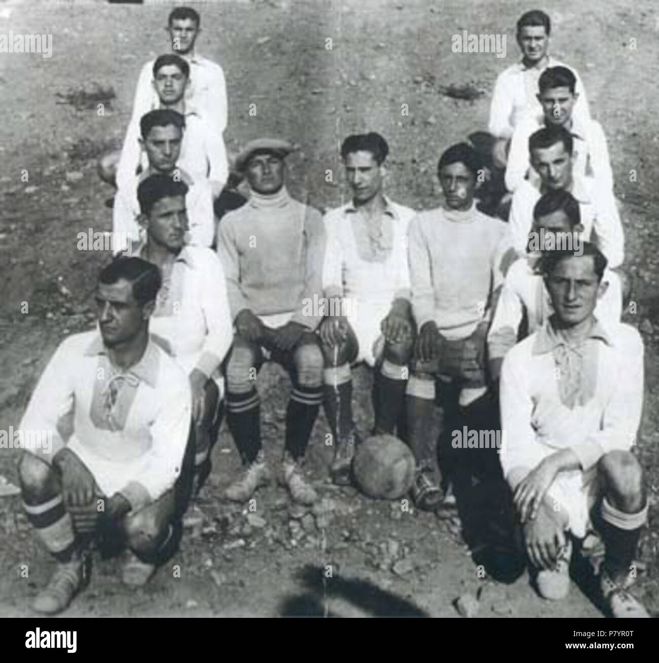 1930 football team hi-res stock photography and images - Alamy