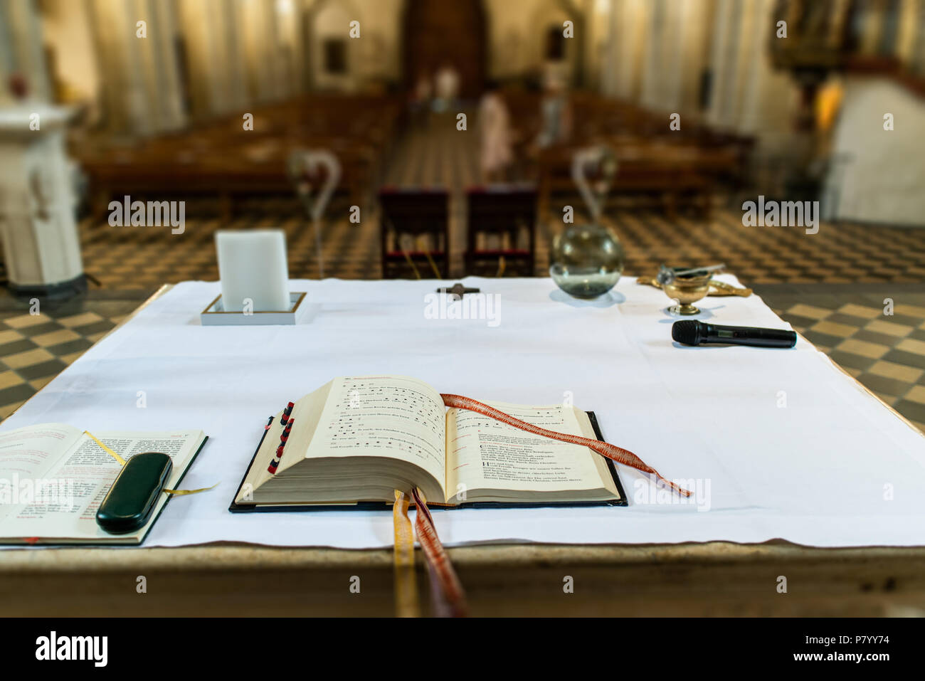 Bible On Altar High Resolution Stock Photography and Images - Alamy