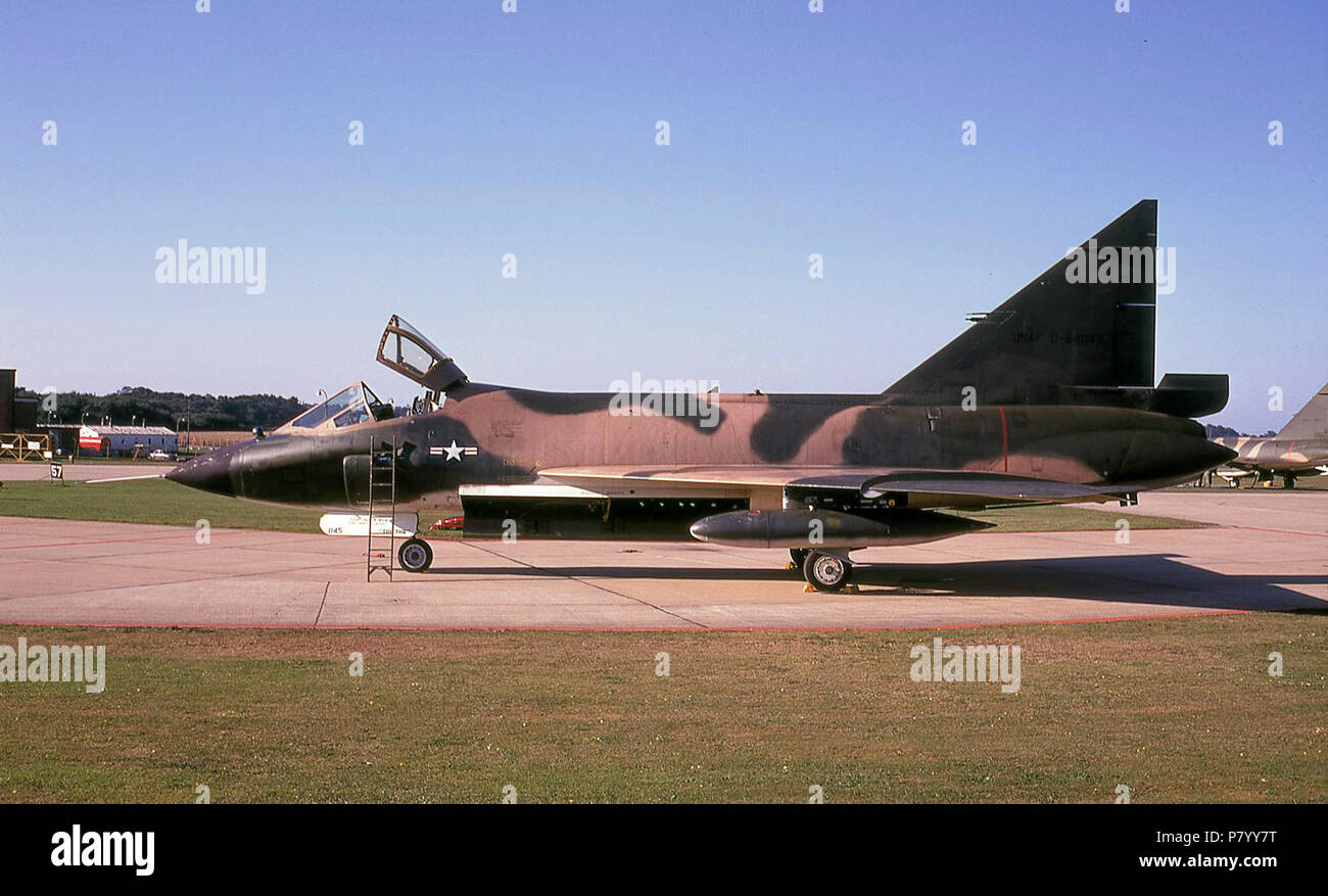 Delta dagger hi-res stock photography and images - Alamy