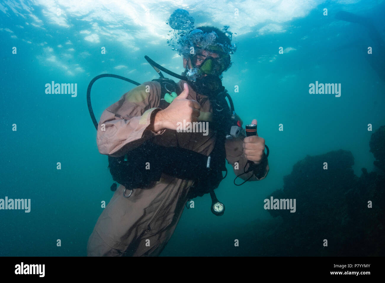 Australian navy diver hi-res stock photography and images - Alamy