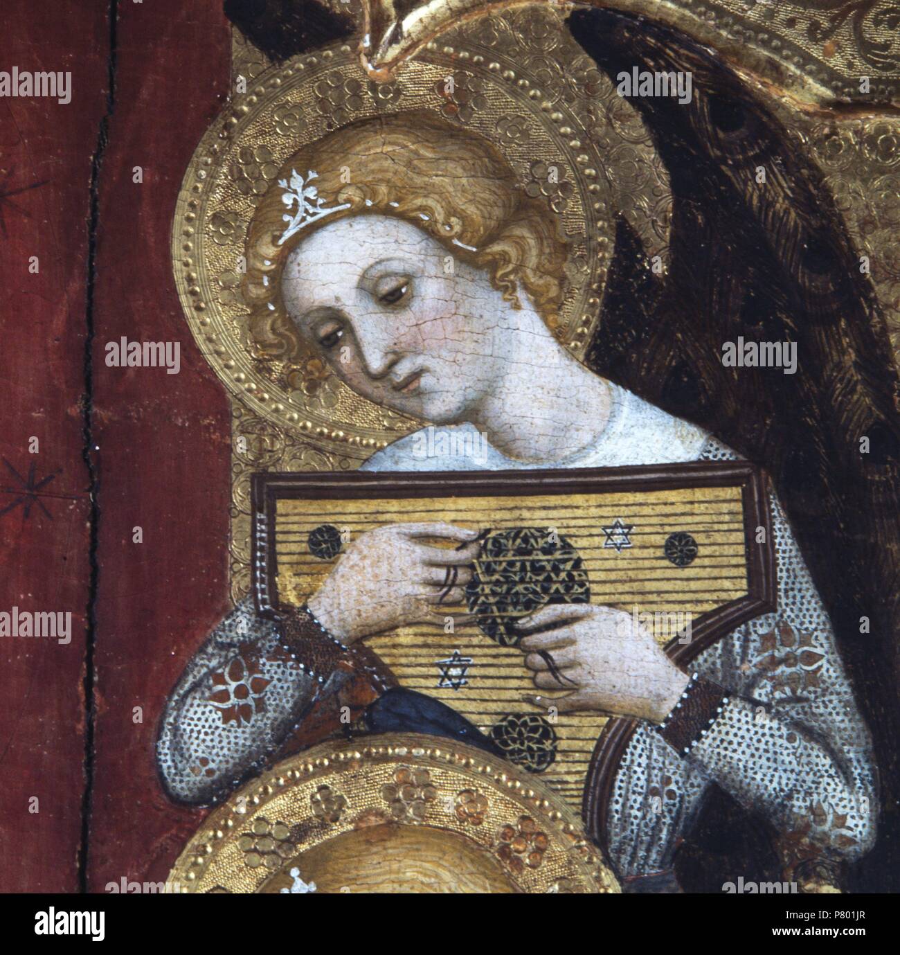 195 gold hi-res stock photography and images - Alamy