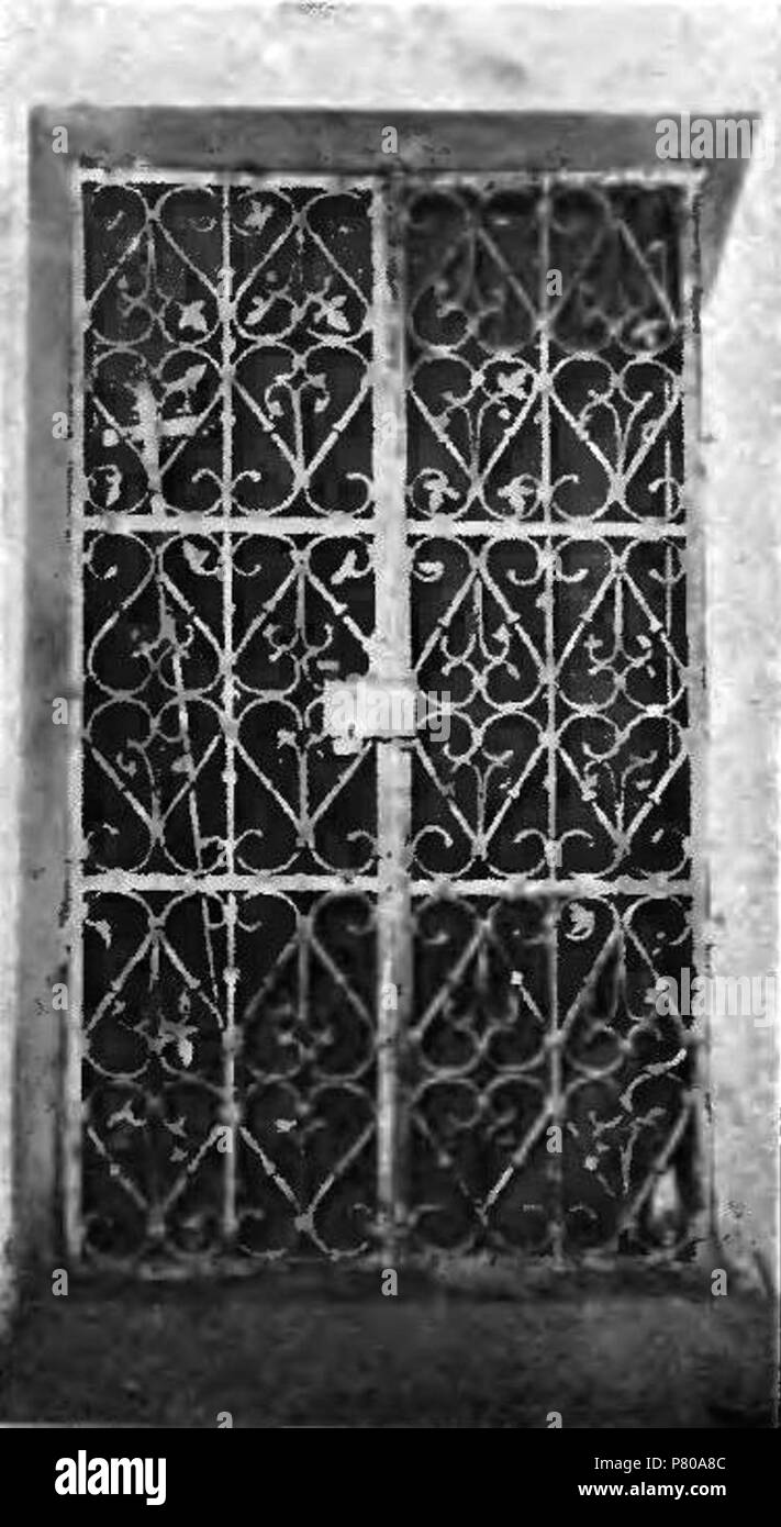 Katedra ormianska hi-res stock photography and images - Alamy