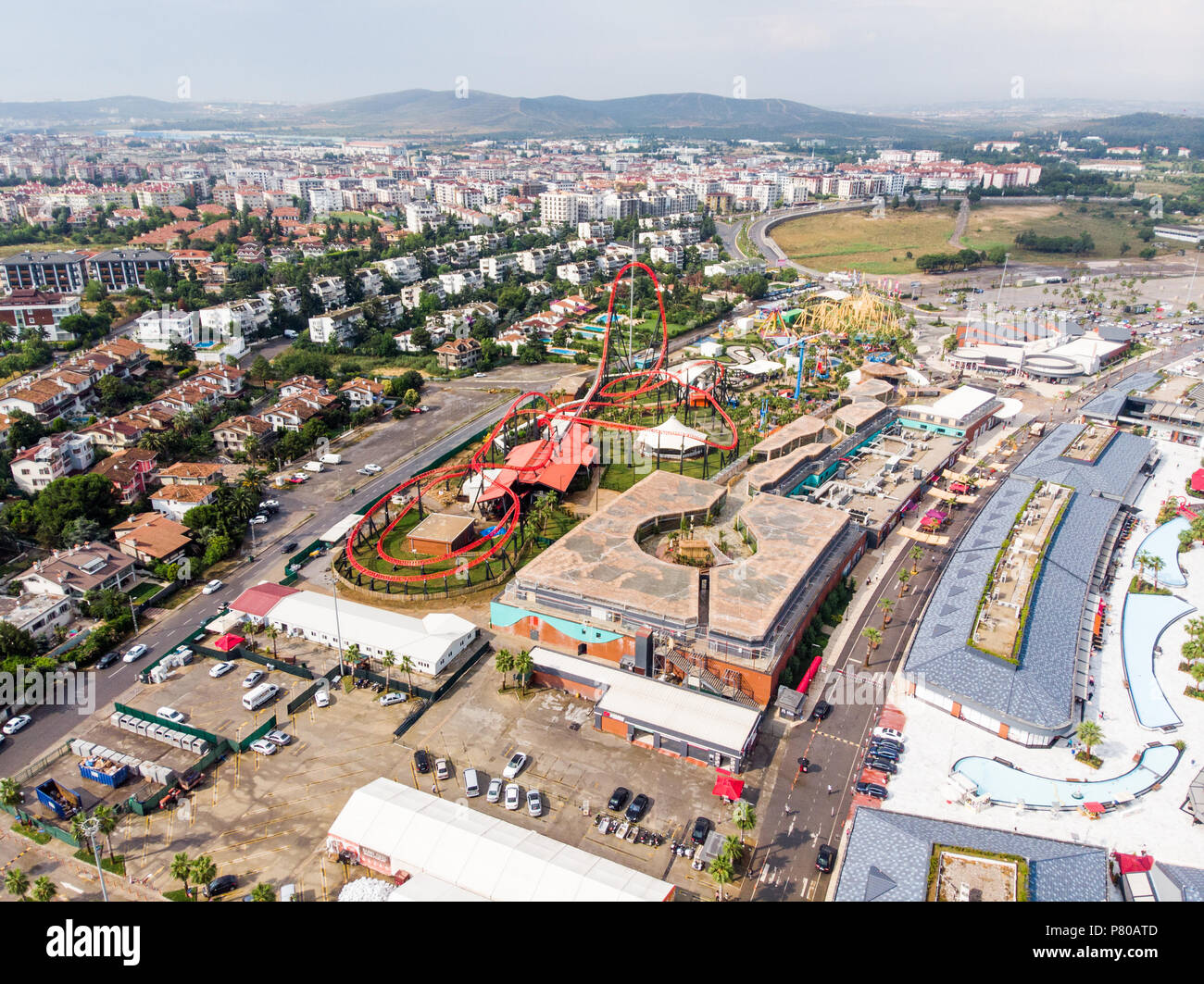 Rollercoaster aerial hi-res stock photography and images - Alamy