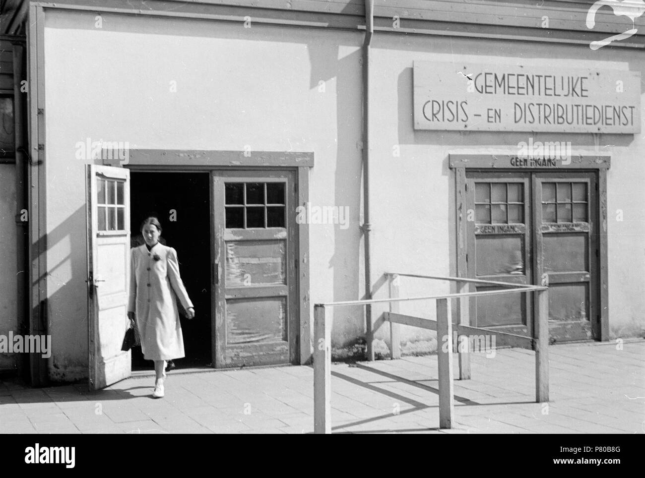 . Huizinga collectie Gemeentelijke Crisis- en Distributiedienst - NIOD ...