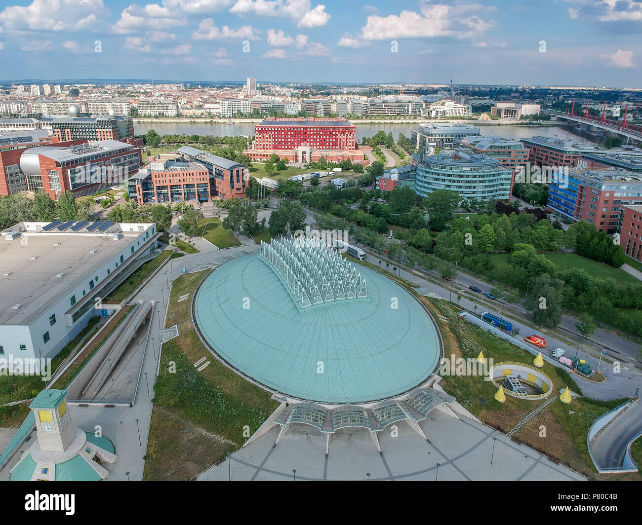 Tuskecsarnok hi-res stock photography and images - Alamy