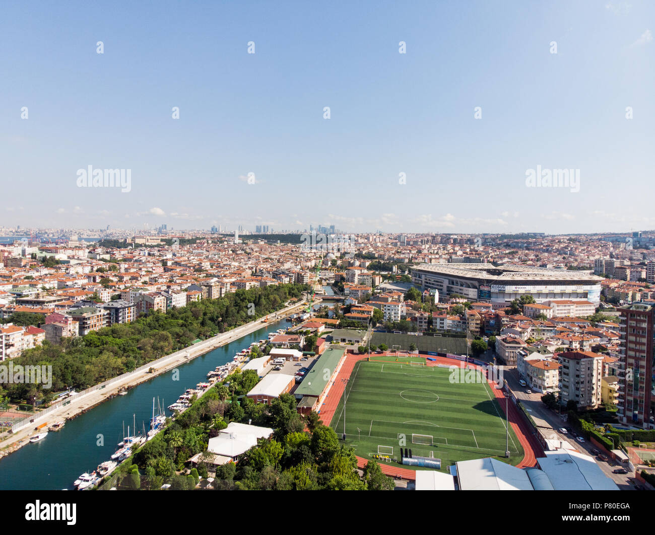 Sukru saracoglu stadium istanbul hi-res stock photography and images ...