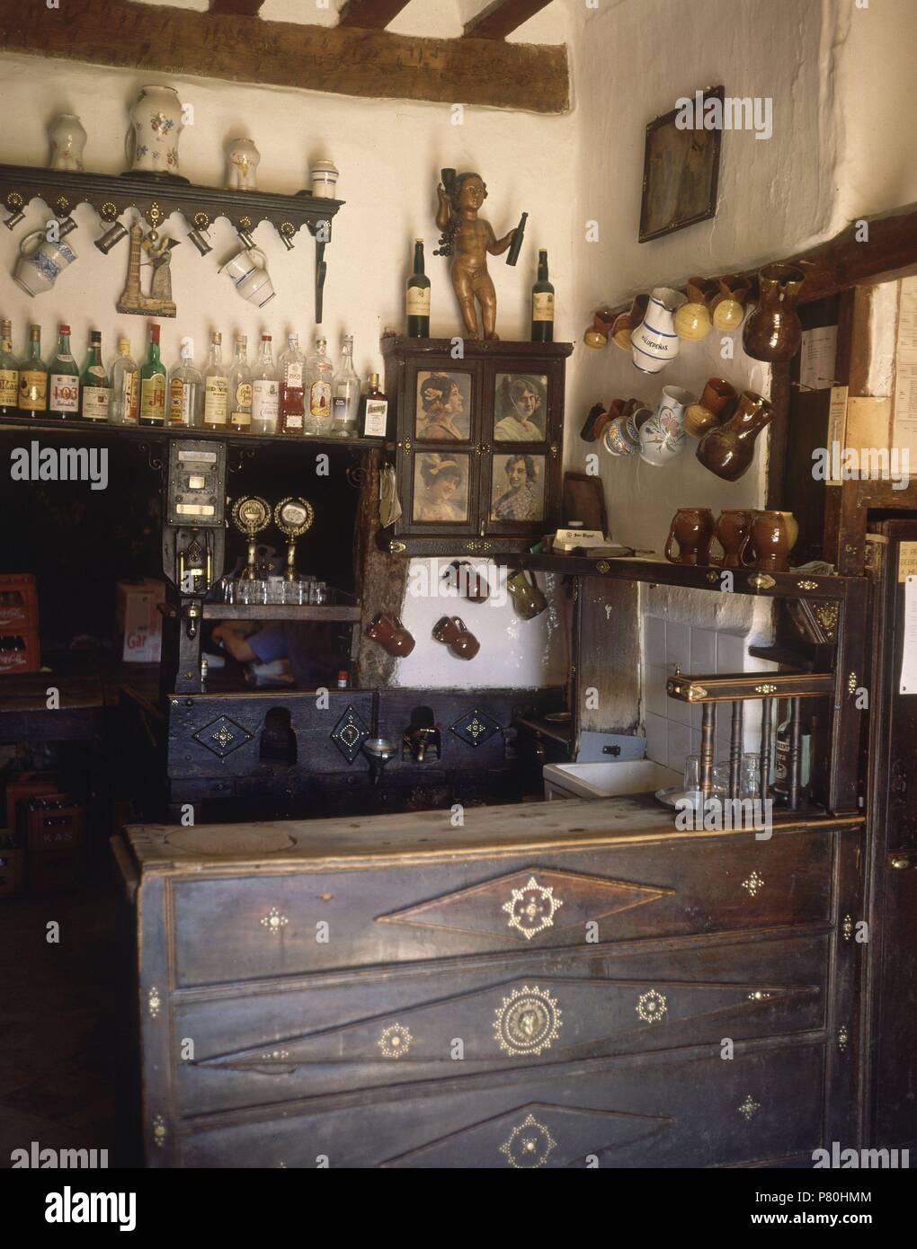 INTERIOR. Location: TABERNA ANTIGUA, PEDRAZA, SEGOVIA, SPAIN Stock ...