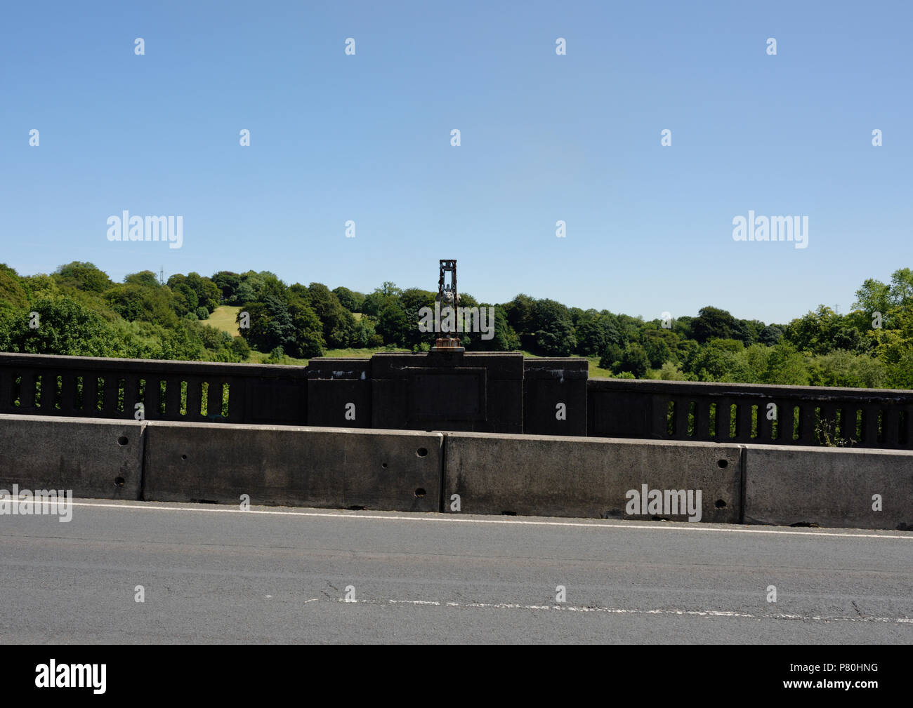 Bridge Parapet High Resolution Stock Photography and Images - Alamy