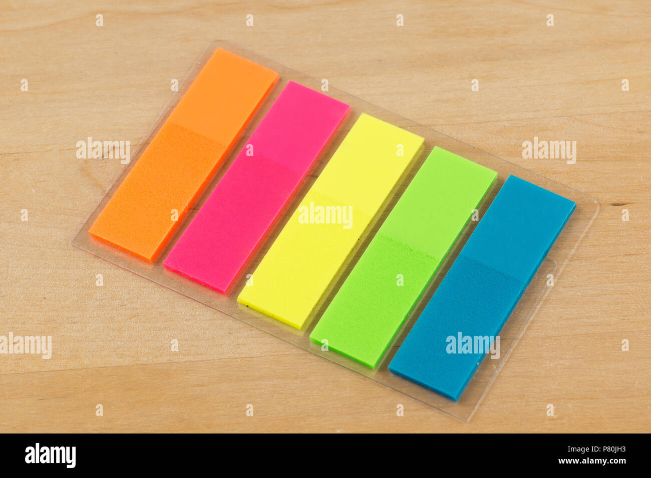 Empty stick notes hi-res stock photography and images - Alamy