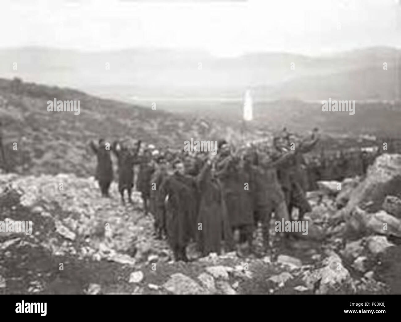 English: Italians surrender to the Greek army. Albania, December 1940 ...