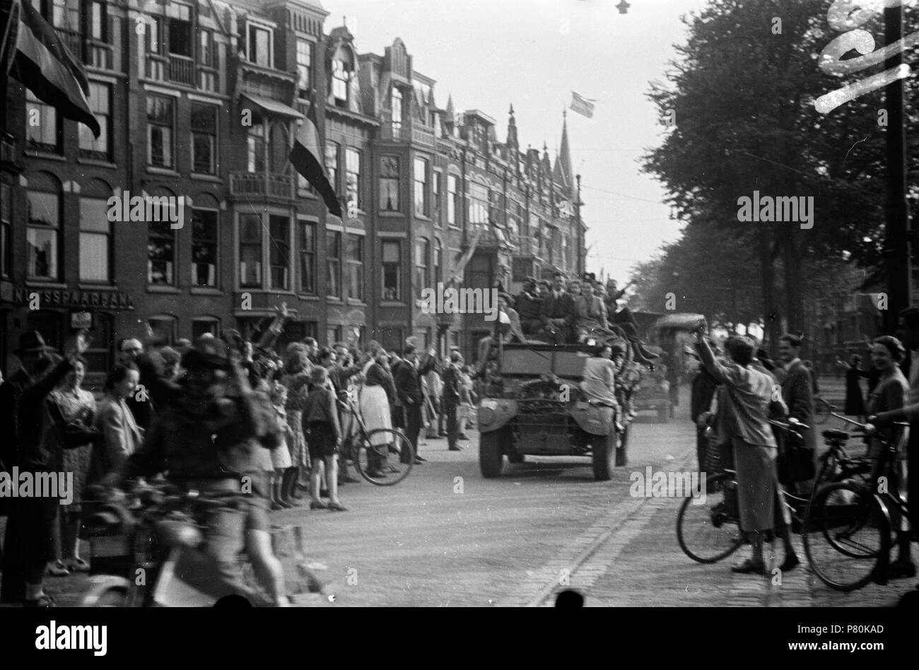 . Huizinga collectie Prinses Irene-brigade - NIOD - 216922. Nederlands ...