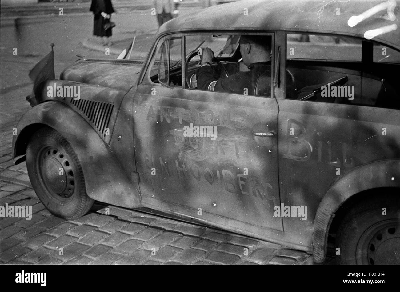. Huizinga collectie auto - NIOD - 216939. Nederlands: Foto uit de ...
