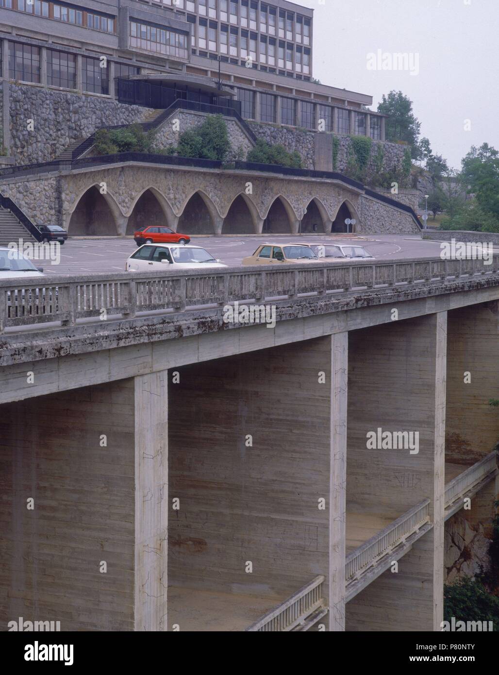Santuario de aranzazu hi-res stock photography and images - Alamy