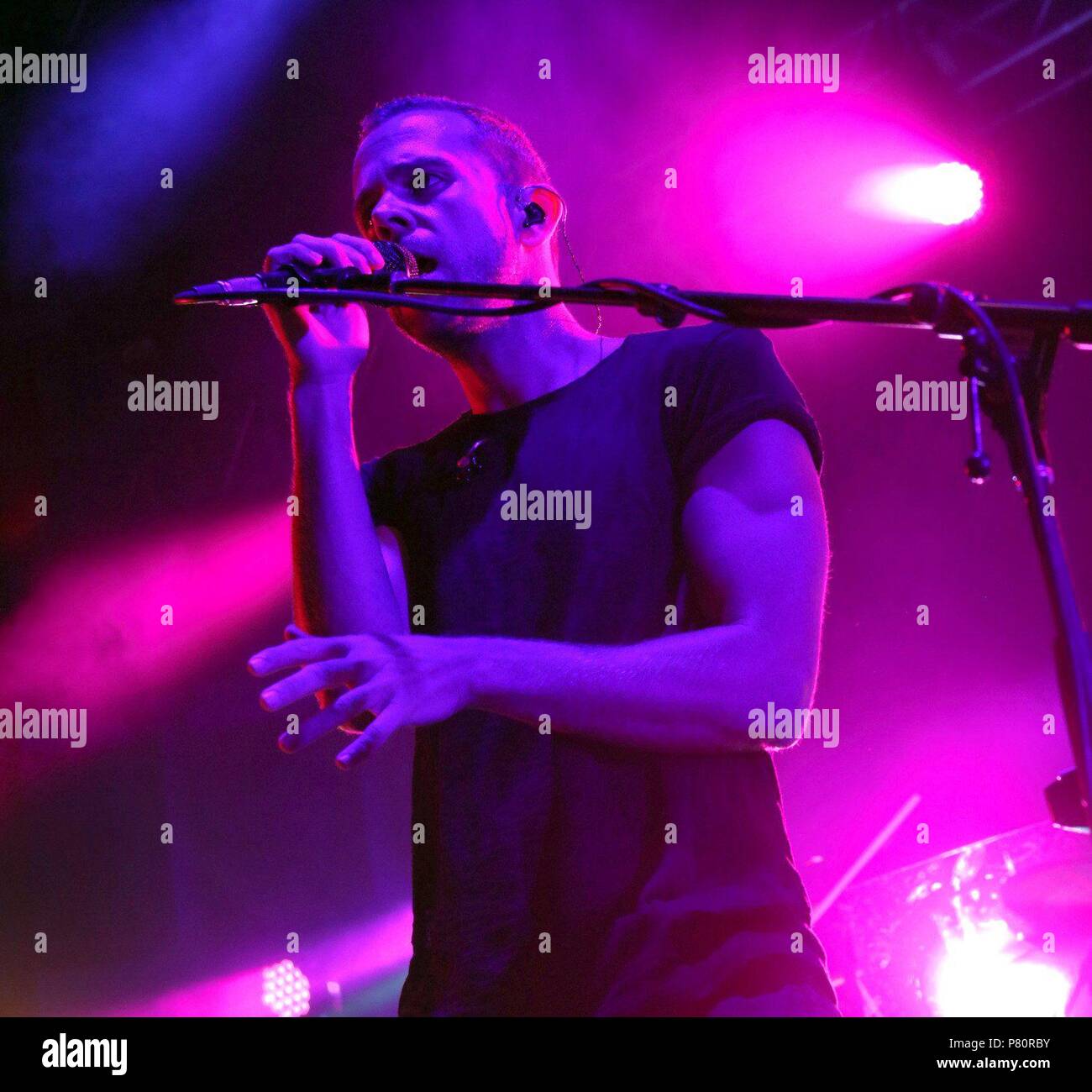 Anthony Gonzalez M83 Girlfriend