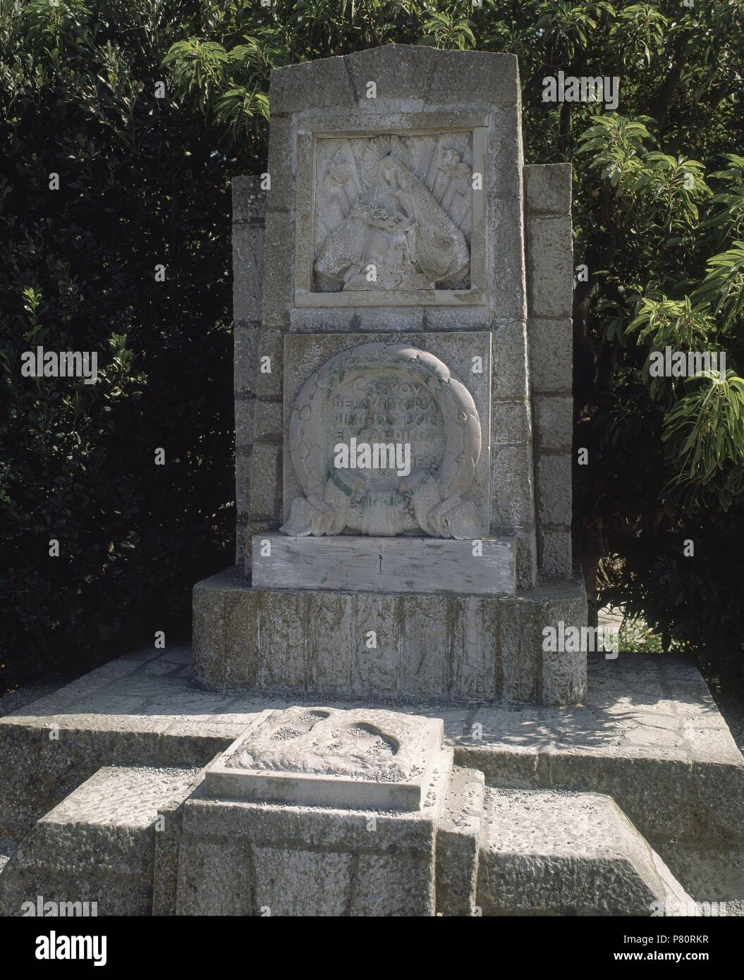 MONTE HACHO-MONUMENTO DEDICADO A FRANCO. Location: EXTERIOR, SPAIN ...