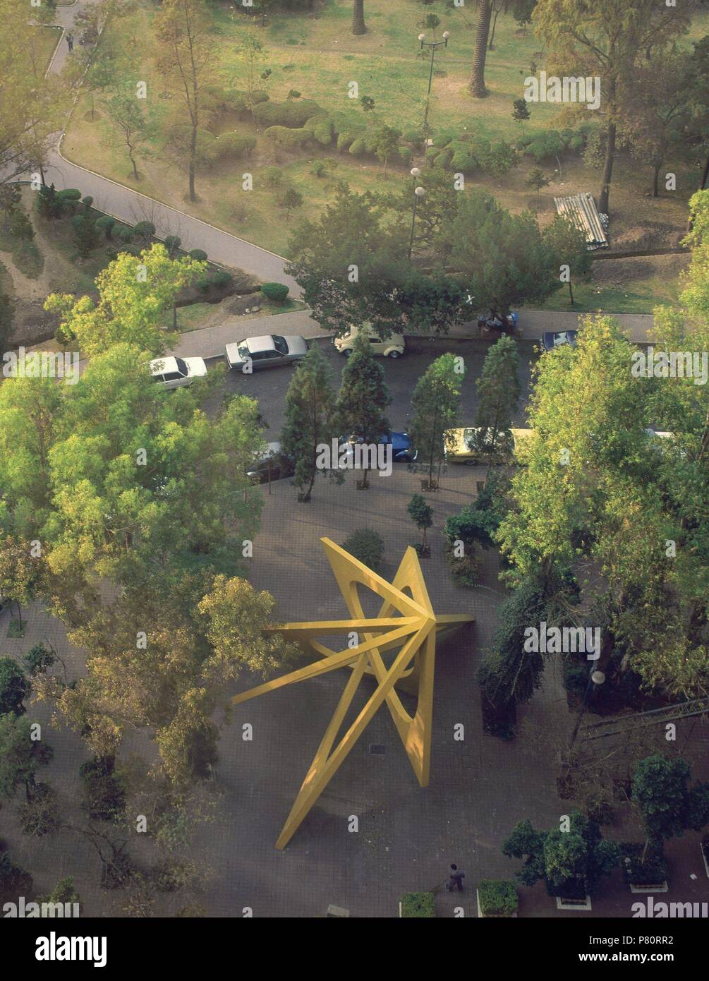 Parque chapultepec ciudad de mexico hi-res stock photography and images ...