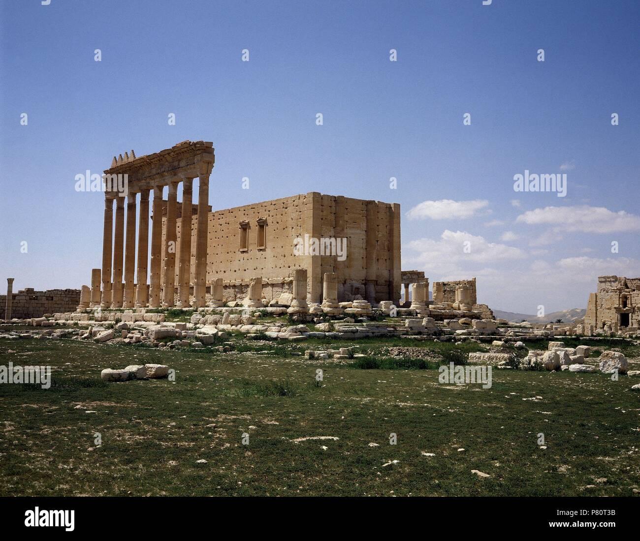 El corintio hi-res stock photography and images - Alamy