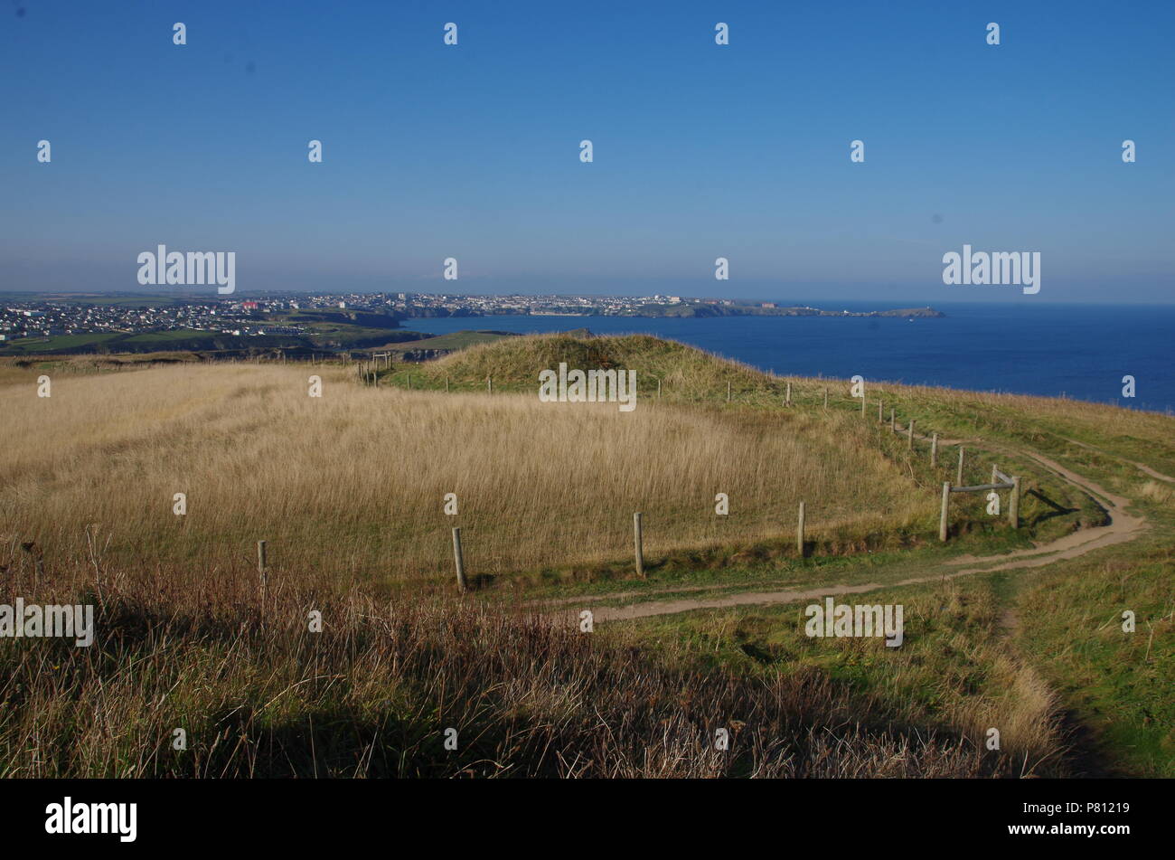 South west coast path. John o' groats (Duncansby head) to lands end ...