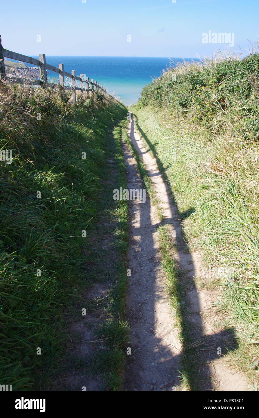 South west coast path. John o' groats (Duncansby head) to lands end ...