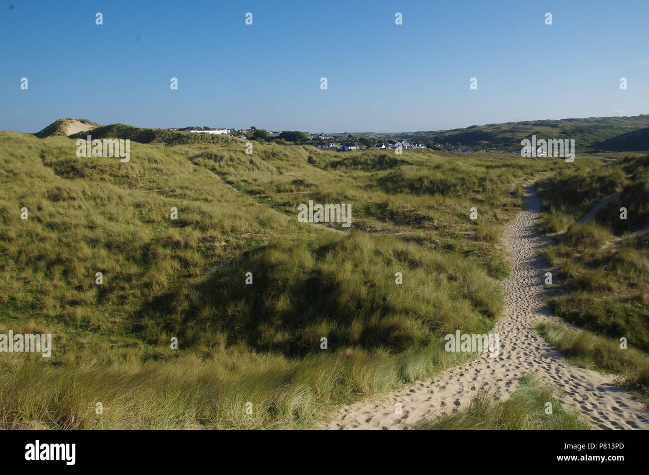 South west coast path. John o' groats (Duncansby head) to lands end ...