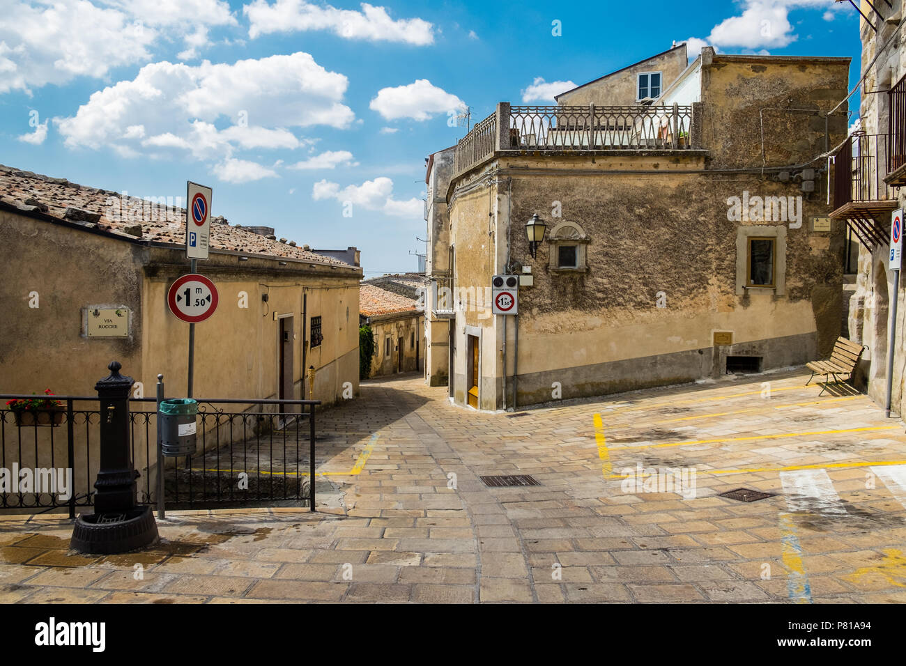Troina sicily hi-res stock photography and images - Alamy