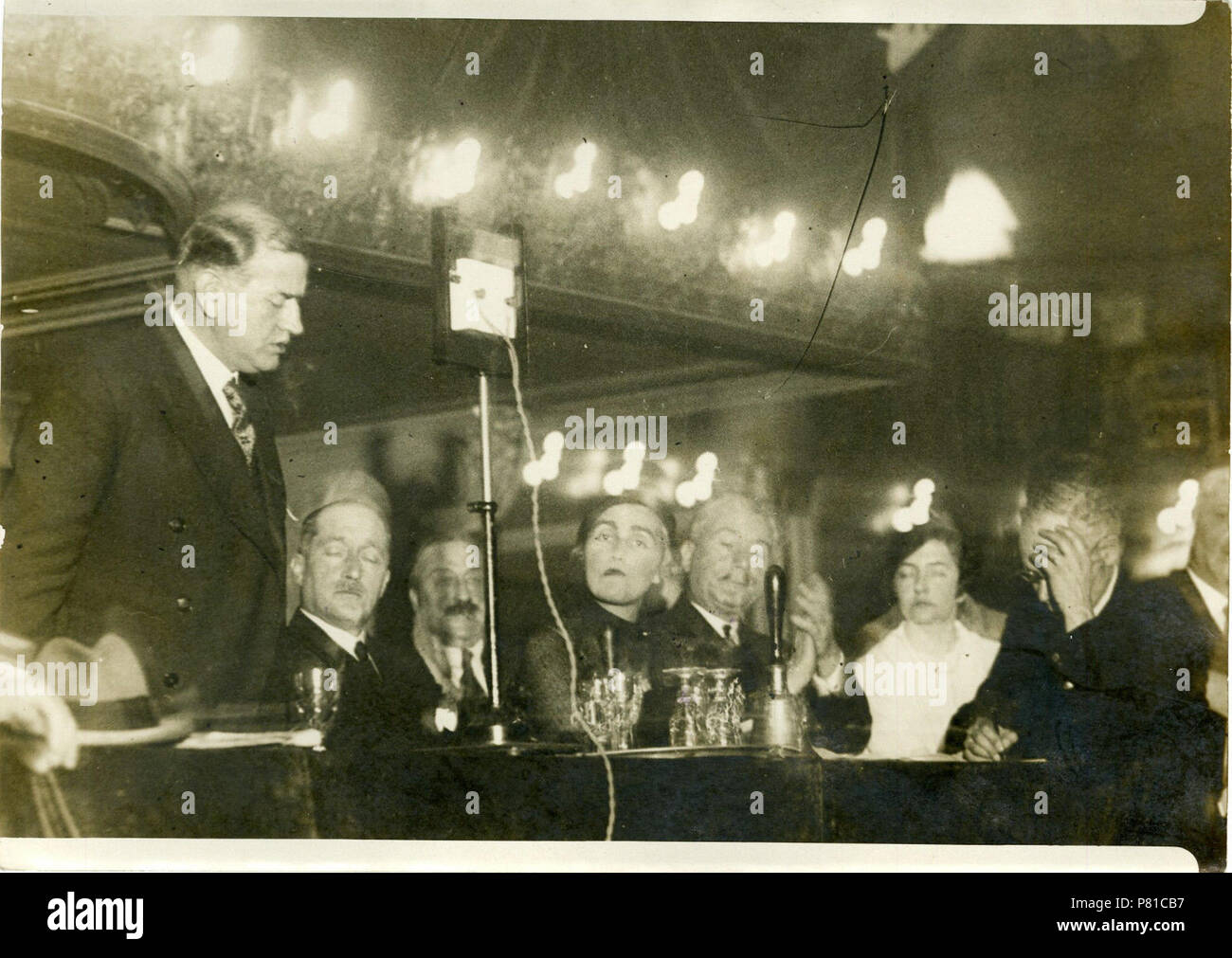 414 Édouard Daladier prononce un discours - 1931 Stock Photo - Alamy