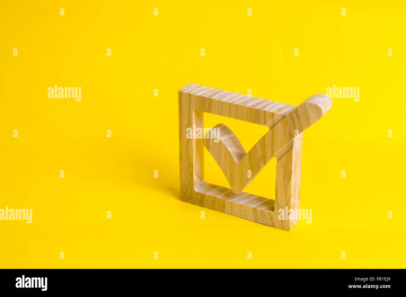 Checkmark icon in flat design hi-res stock photography and images - Alamy