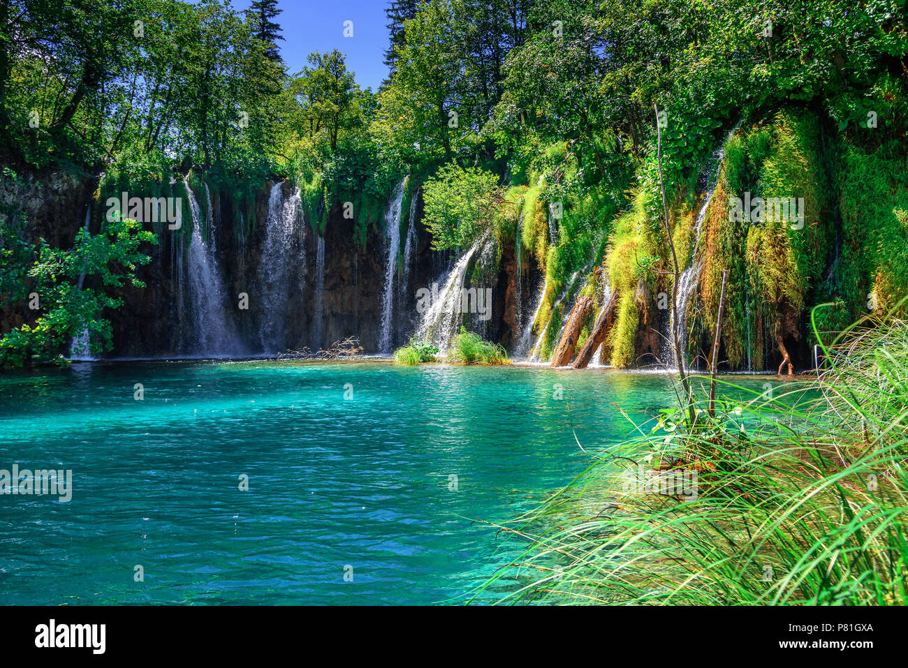 Beautiful crystal water waterfall cascade hi-res stock photography and ...