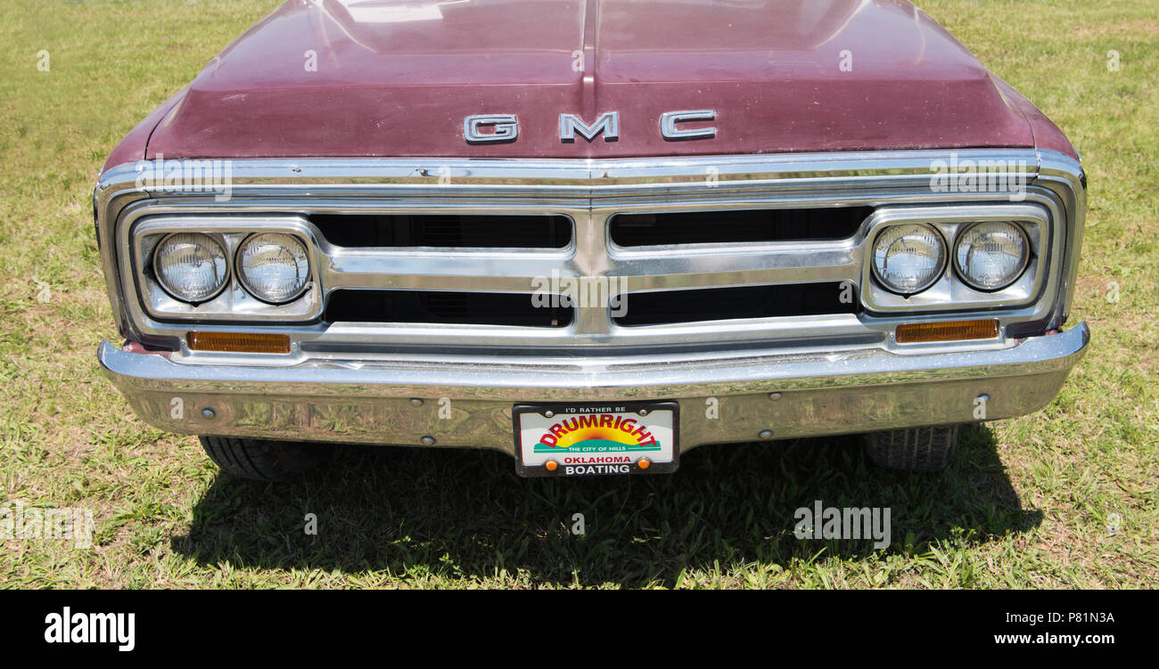 GMC vintage car Stock Photo - Alamy