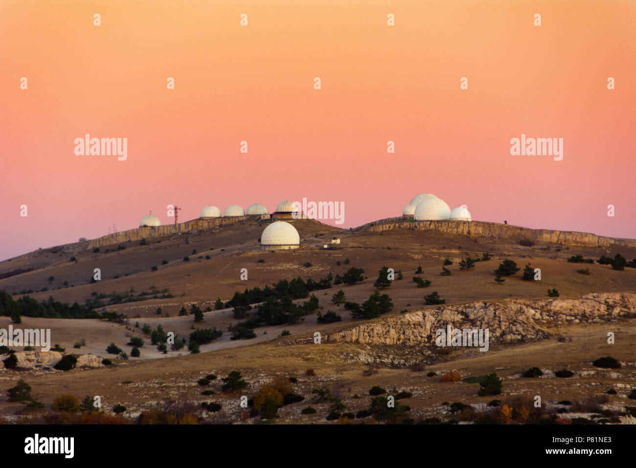 Military observatory hi-res stock photography and images - Alamy