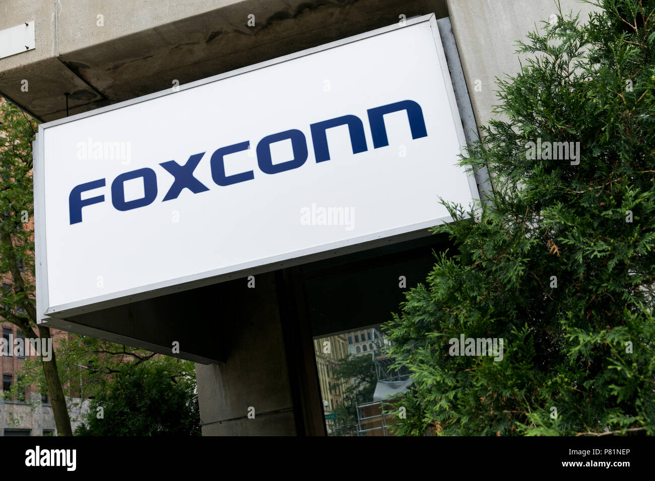 Foxconn hi-res stock photography and images - Alamy