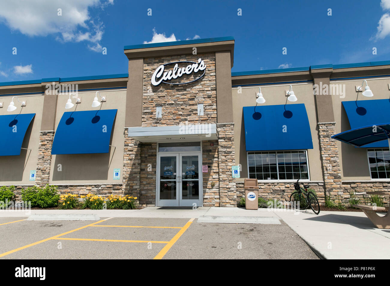Culvers restaurant hi-res stock photography and images - Alamy