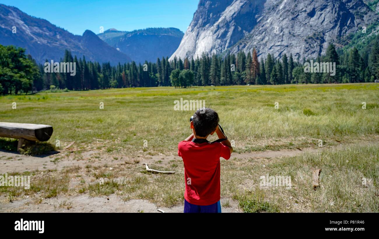 Littlekids hi-res stock photography and images - Alamy