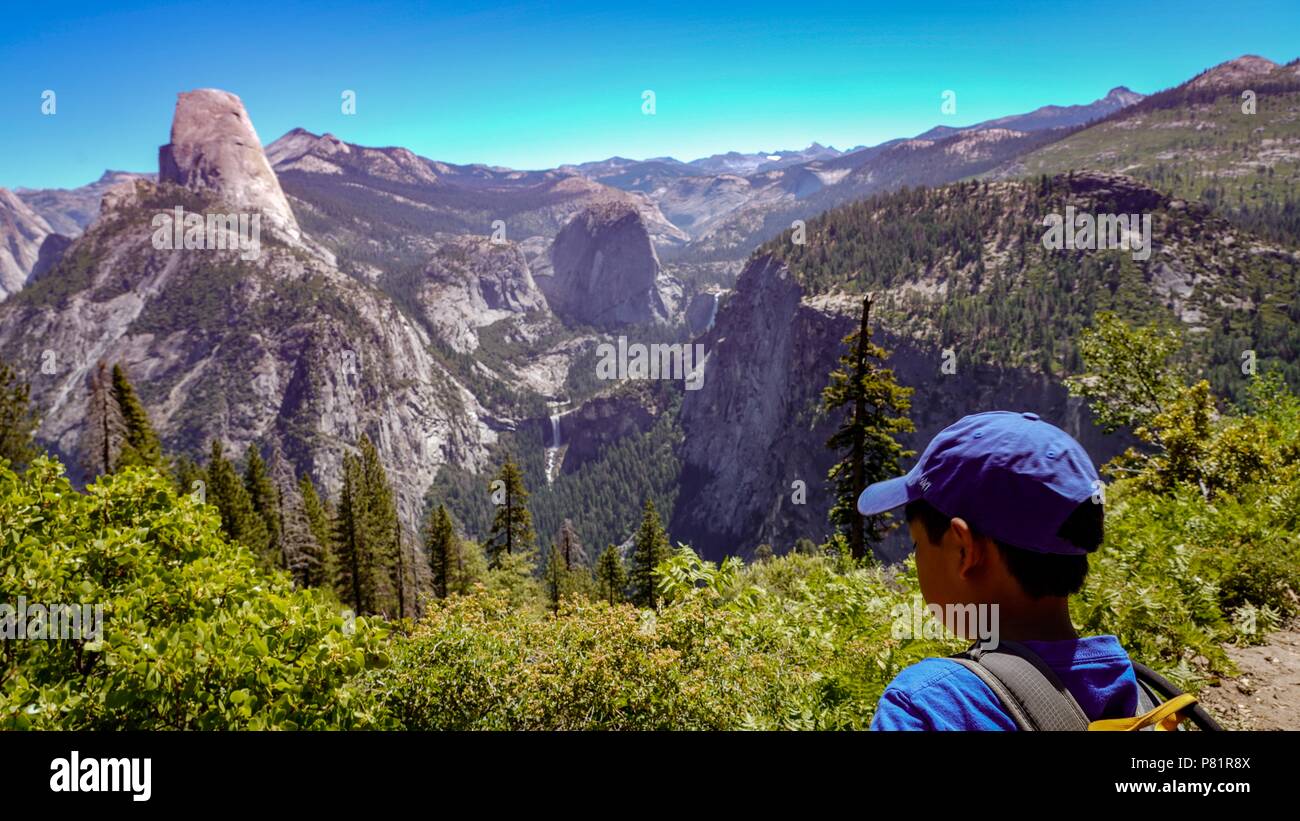 Littlekids hi-res stock photography and images - Alamy