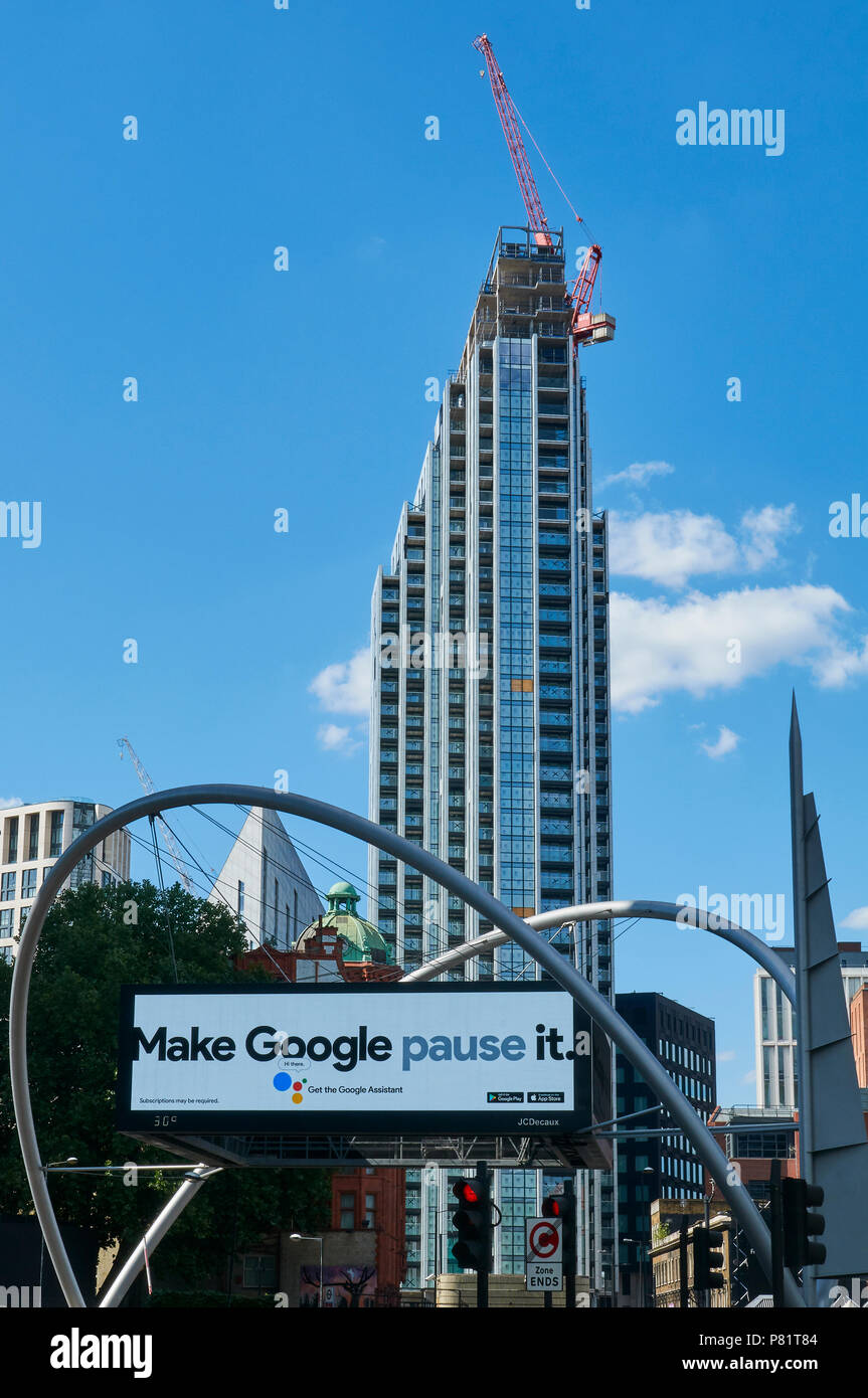 Old street roundabout east london hi-res stock photography and images ...