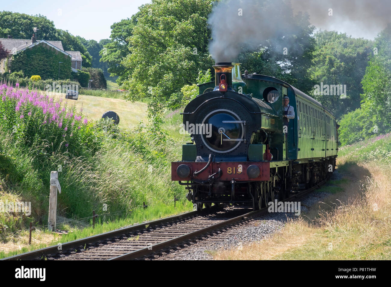 Gwr locomotive hi-res stock photography and images - Alamy