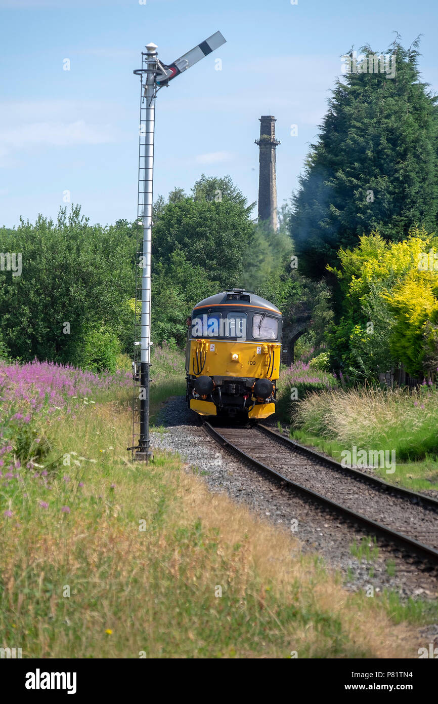 Class 33 Swordfish on the east lancashire railway Stock Photo - Alamy