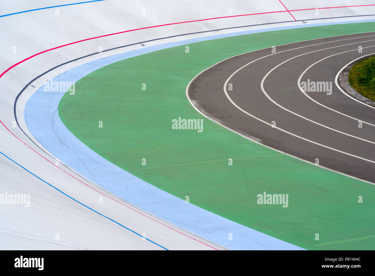 Tour cycling tournament hi-res stock photography and images - Alamy