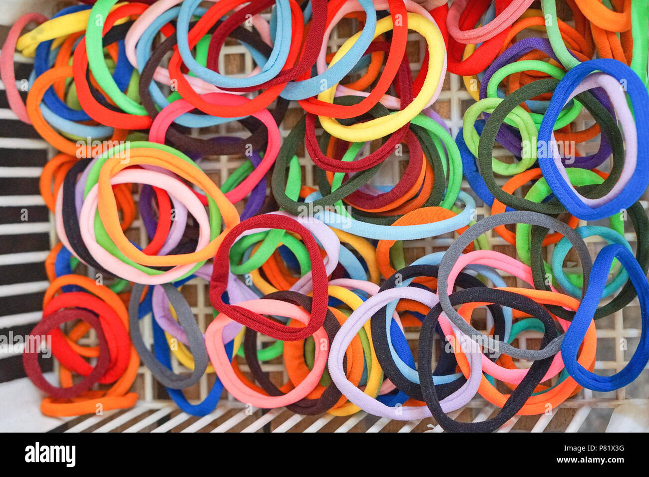 Hair bands hi-res stock photography and images - Alamy