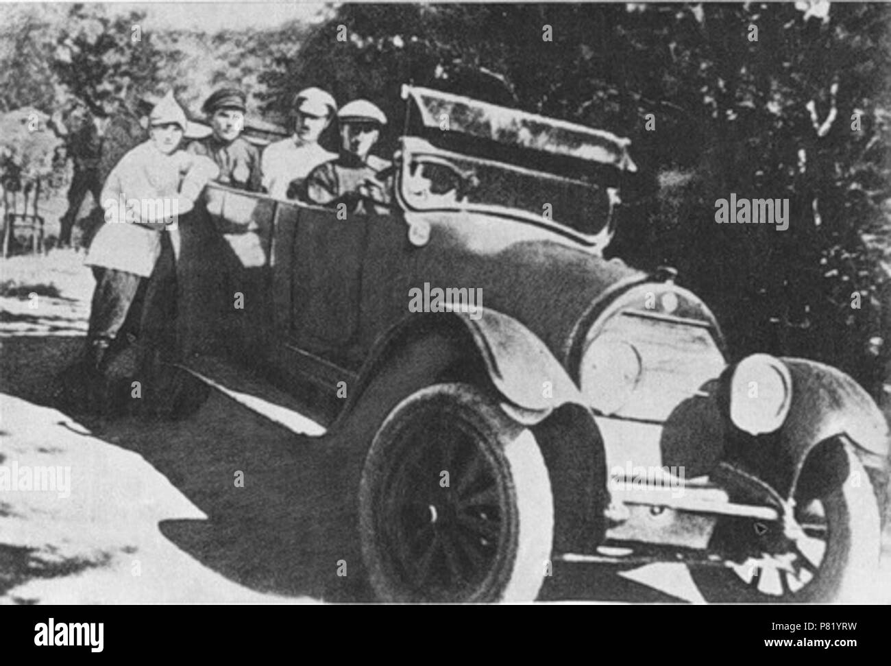 1921 soviet Black and White Stock Photos & Images - Alamy